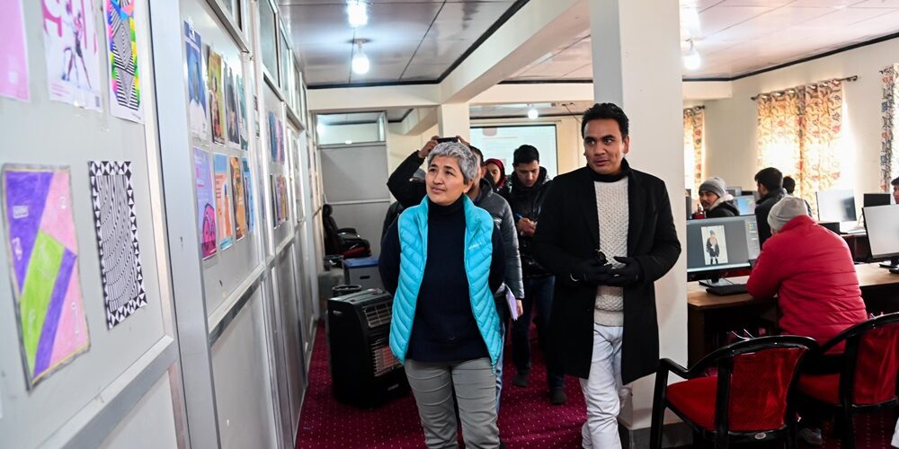 Comm. Secy., Padma Angmo Visits ITI, GDC Kargil, Assess Skill ...